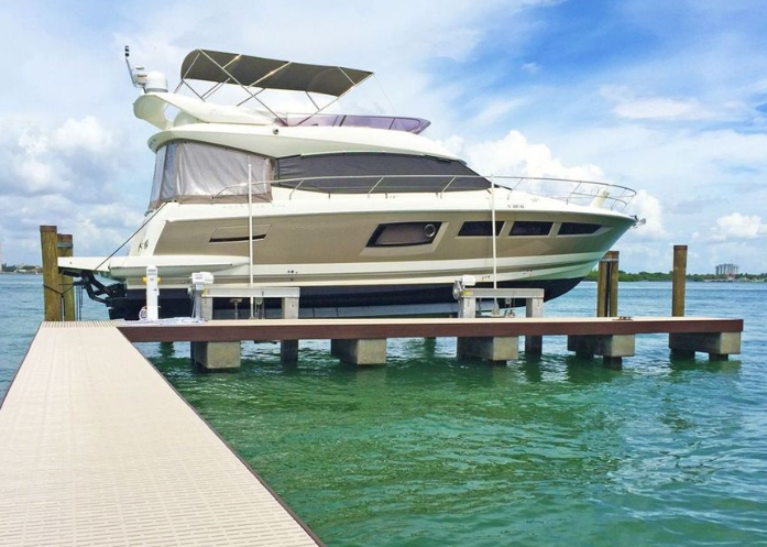 8-POST LIFT – miamiboatlifts